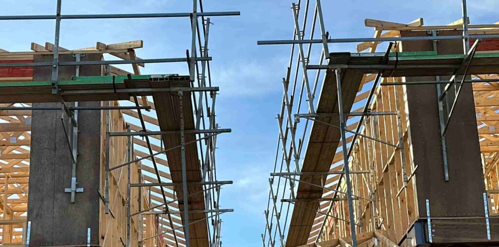 Explore Our Sturdy 2 Plank Walkway System at R&R Scaffolding Pty Ltd in ...